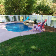 Aruba - Small Latham Freeform Fiberglass Swimming Pool