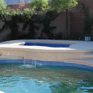 Regal Freeform Spa by Latham | Fiberglass Pool Shells - DC, Maryland ...